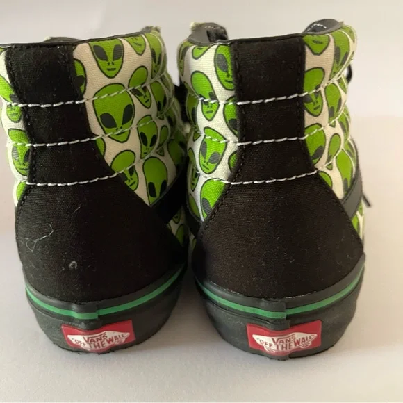 👽Rare Alien Head Print Vans Sk8-Hi CustomsHigh Top Shoes Size: Men: 6.5 ...